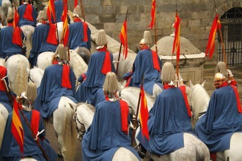 Guardia Real Española: qué es y cómo entrar - Tienda Militar en Zaragoza